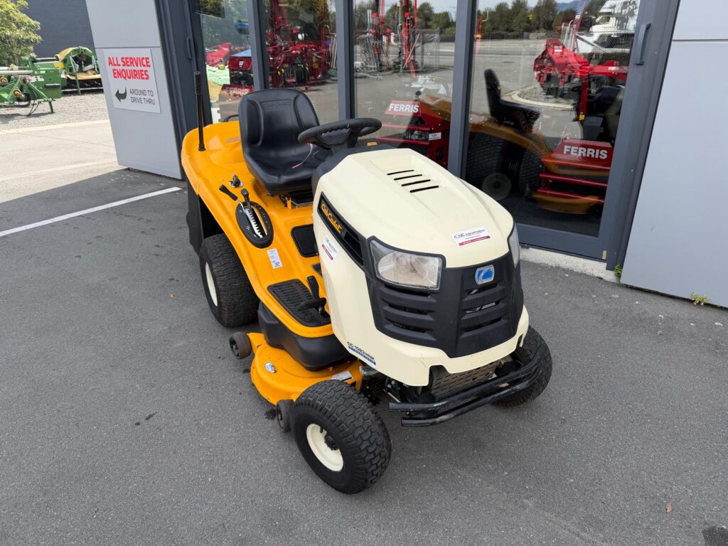 Cub Cadet 1023 Catching Ride on Mower | NC Equipment